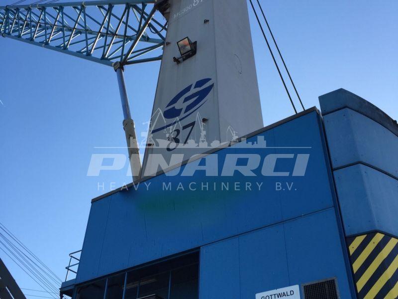 Stock - Pinarci Port Equipment B.V.