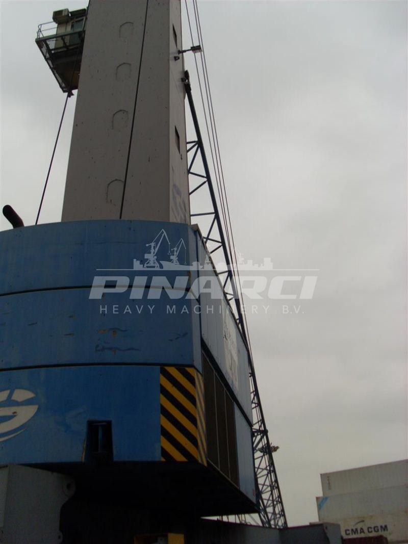 Stock - Pinarci Port Equipment B.V.